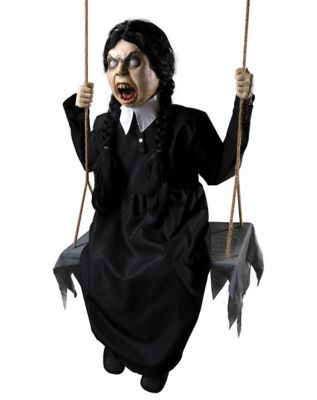 3.5 Ft Menacing Molly Animatronic - Spirithalloween.com