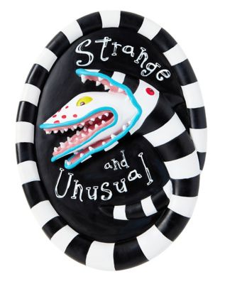 Sandworm Hanging Sign - Beetlejuice - Spirithalloween.com
